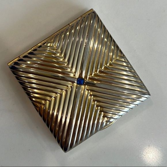 Estee Lauder | Makeup | Vintage Este Laudermakeup Compact | Poshmark